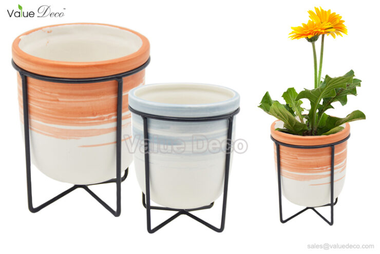 SWV01406 (Brushed Finish Pot With Metal Stand) - Wholesale pots ...